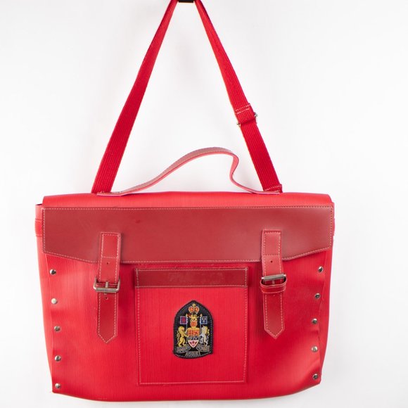 Unbranded | Bags | Canada Coat Of Arms Amari Admare Usque Red Messenger ...